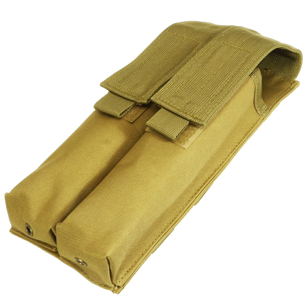 P90専用マガジンポーチです。2本収納可能！