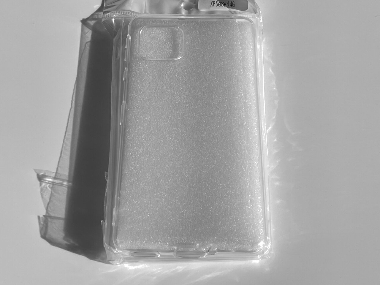 「TPU」とは熱「可塑性ポリウレタン」という素材のことで、 ゴムのような柔らかな弾力性と硬質プラスチックのような強さを 合わせ持つ高分子化合物です ■特徴： 1.本体の綺麗さそのまま、より美しく再現できます 　本体デザインを損なわずシンプル...