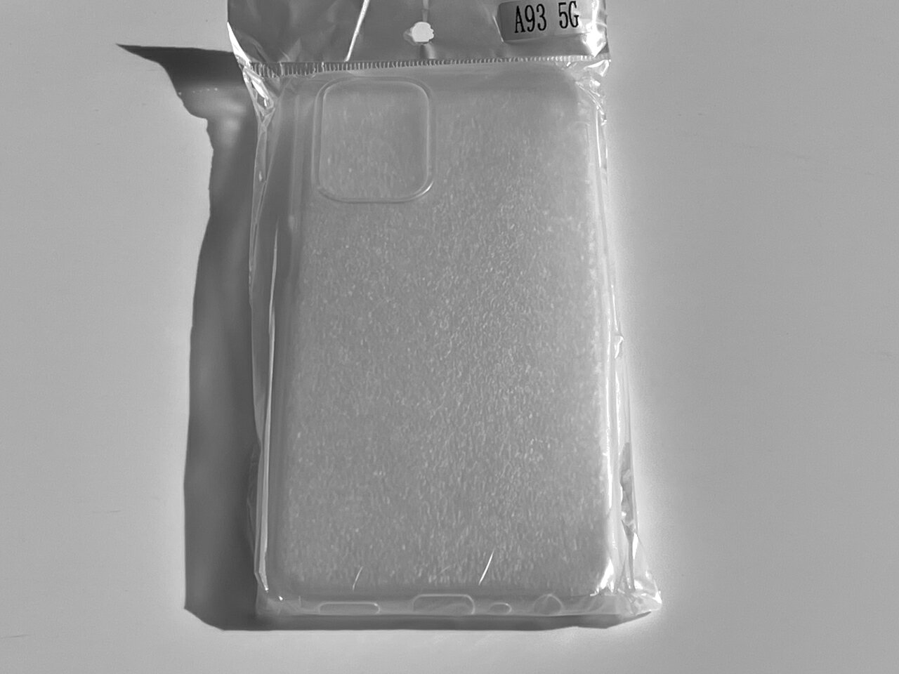 「TPU」とは熱「可塑性ポリウレタン」という素材のことで、 ゴムのような柔らかな弾力性と硬質プラスチックのような強さを 合わせ持つ高分子化合物です ■特徴： 1.本体の綺麗さそのまま、より美しく再現できます 　本体デザインを損なわずシンプル...