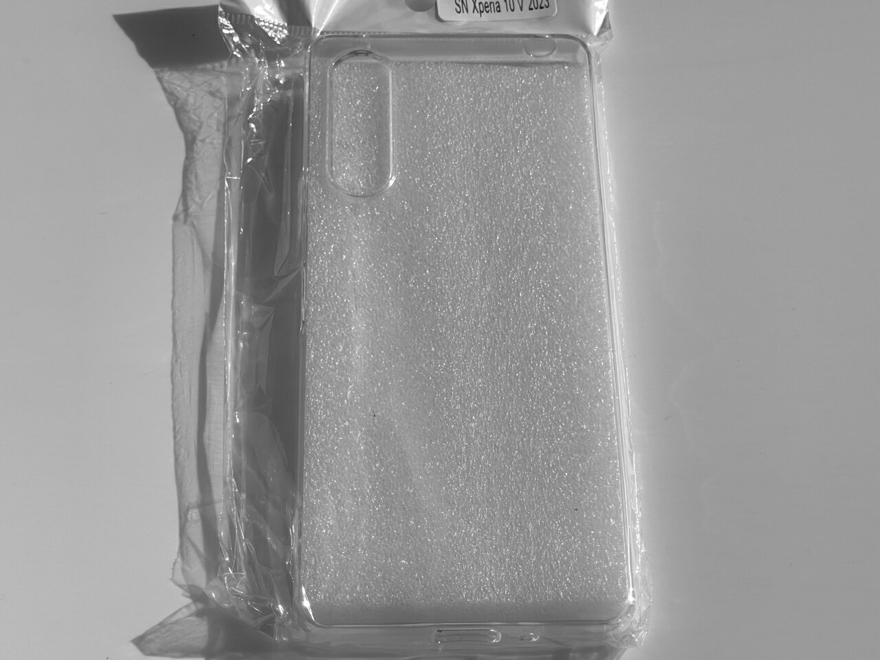 「TPU」とは熱「可塑性ポリウレタン」という素材のことで、 ゴムのような柔らかな弾力性と硬質プラスチックのような強さを 合わせ持つ高分子化合物です ■特徴： 1.本体の綺麗さそのまま、より美しく再現できます 　本体デザインを損なわずシンプル...