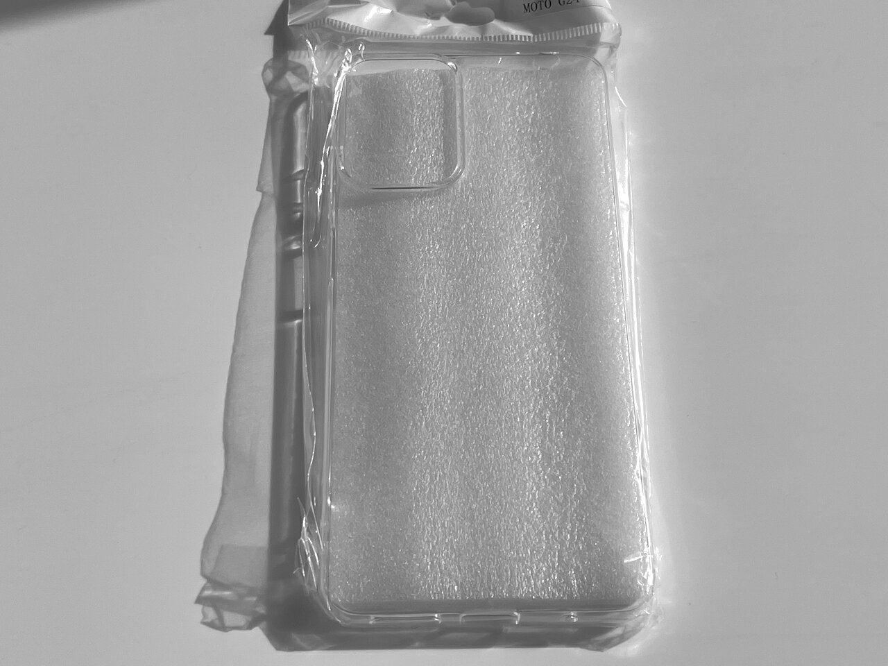 「TPU」とは熱「可塑性ポリウレタン」という素材のことで、 ゴムのような柔らかな弾力性と硬質プラスチックのような強さを 合わせ持つ高分子化合物です ■特徴： 1.本体の綺麗さそのまま、より美しく再現できます 　本体デザインを損なわずシンプル...