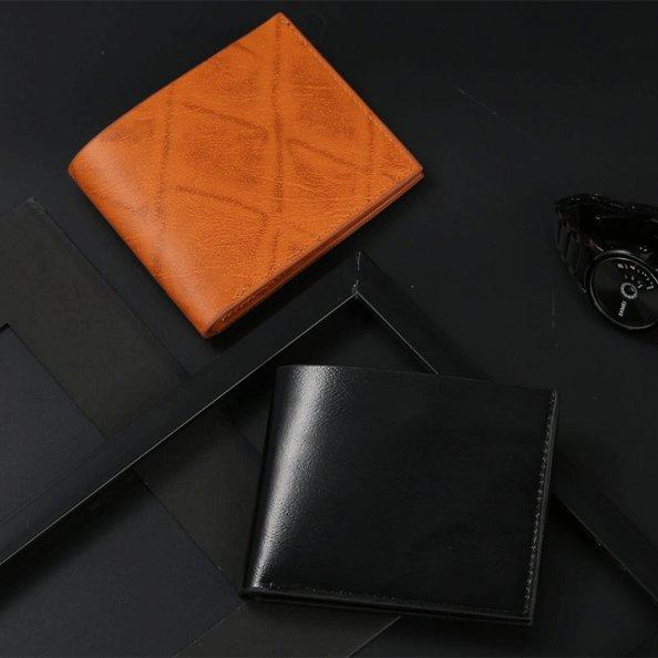 素材：人工皮革 サイズ：約横11.5cm×縦9.5cm×厚さ1.5cm 産地：中国