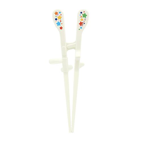 ↑↑↑正確な在庫状況は上記バナー「在庫状況を確認する」をクリックして頂き、必ずご確認ください。&nbsp;&nbsp;■つかみやすい箸先■持ち方をサポート■分離できてより清潔KJ103210対象月年齢：1.5歳〜種類：パンプキン&キャロット...