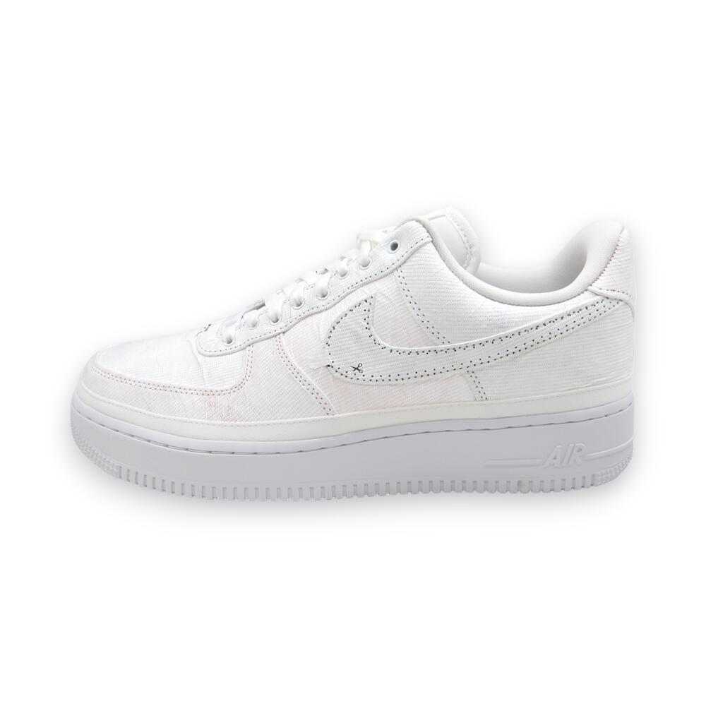 商品詳細NIKE WMNS AIR FORCE1 LOW LX TEAR HERE ナイキ ウィメンズ エアフォース1ロー ティアヒア スニーカー■ブランド：NIKE■品番：CJ1650-100■カラー：ホワイト■参考価格：-■付属品：箱、...