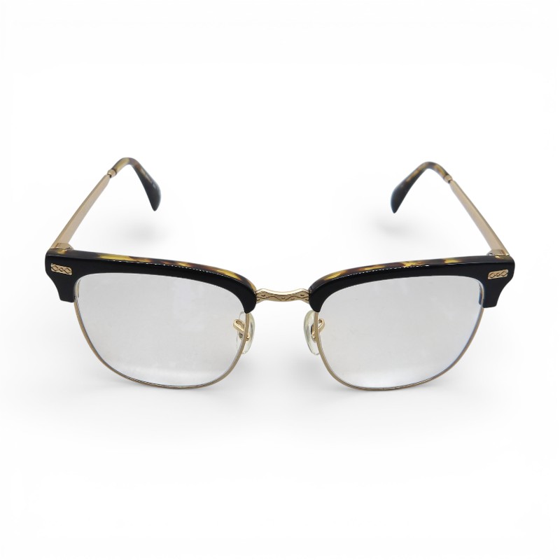 商品詳細オリバーピープルズ ペトフィ ブロータイプ メガネ■ブランド：OLIVER PEOPLES ■品番：OV5958■カラー：ブラック/ブラウン/ゴールド■参考価格：-■付属品：ケース・クロス■状態：特記すべき傷、汚れなどありません。■...