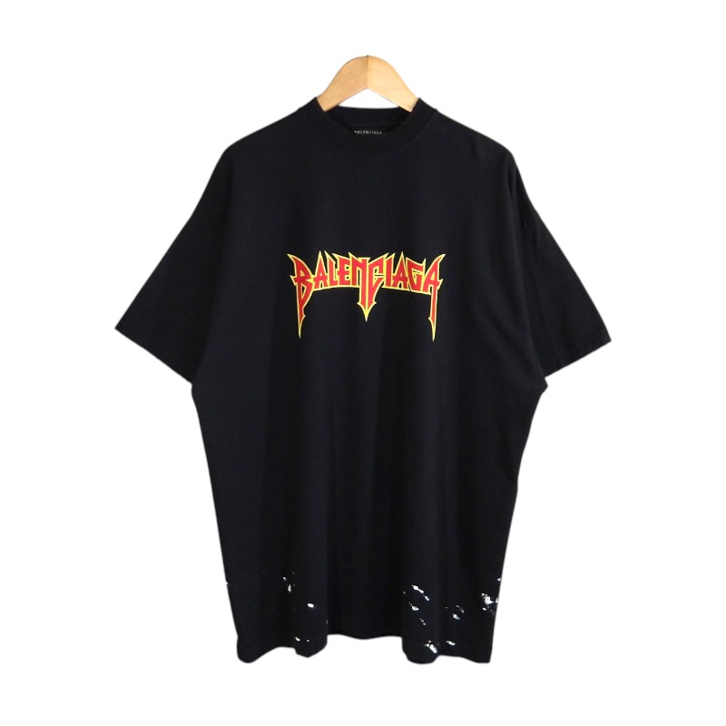 商品詳細バレンシアガ メタル ロゴ クラッシュド ショートスリーブ Tシャツ トップス■ブランド：BALENCIAGA■品番：694576 TMV88■カラー：ブラック■参考価格：-■付属品：無し■状態：特記すべき傷、汚れなどありません。■...
