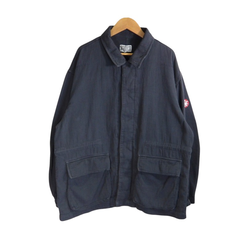 商品詳細キャブエンプト シーイー ウォッシュド コットン ガーゼ イージー トップス ■ブランド：CAV EMPT / C.E■品番：CES29JK17■カラー：チャコール■参考価格：-■付属品：無し■状態：バック左下にシミがございます。そ...