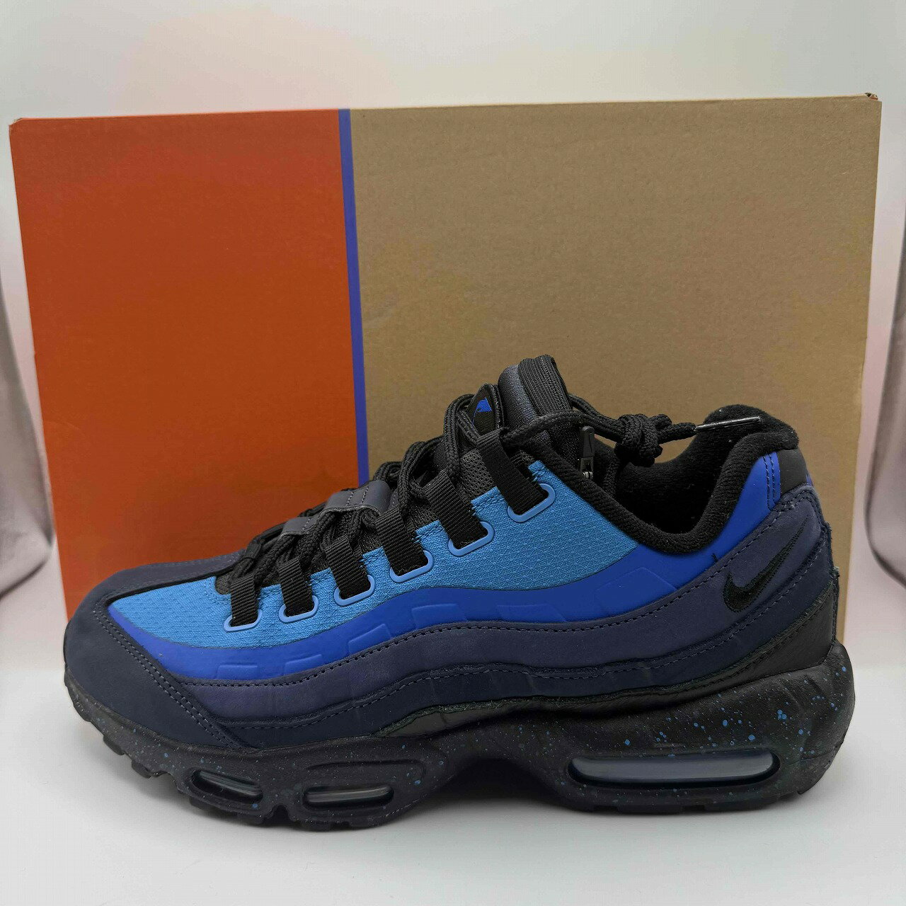 商品詳細NIKE STASH AIR MAX 95 SP 2024 SIZE-27.0cm HF5515-400 ナイキ×スタッシュ エアマックス95 になります。■ブランド：NIKE/STASH■品番：HF5515-400■カラー：ネイビ...
