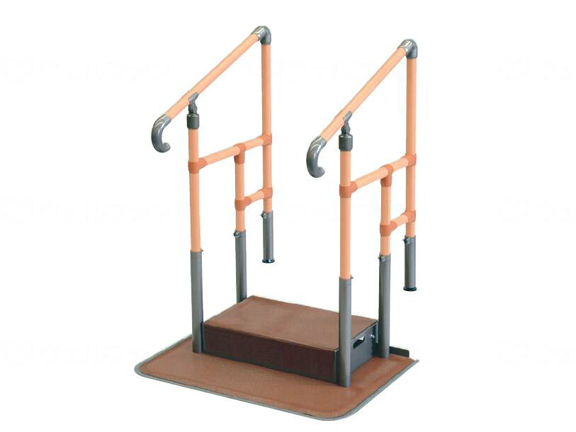 商品の仕様 ●サイズ／幅79×奥行56×高さ85cm ●パイプ径／32mm ●重さ／39.4kg ●材質／手すり：イレクター・アルミ合金ジョイント、ベース：ステンレス、ステップ台：スチール ●対応段差／手すり：80〜85cm、あがりかまち：...