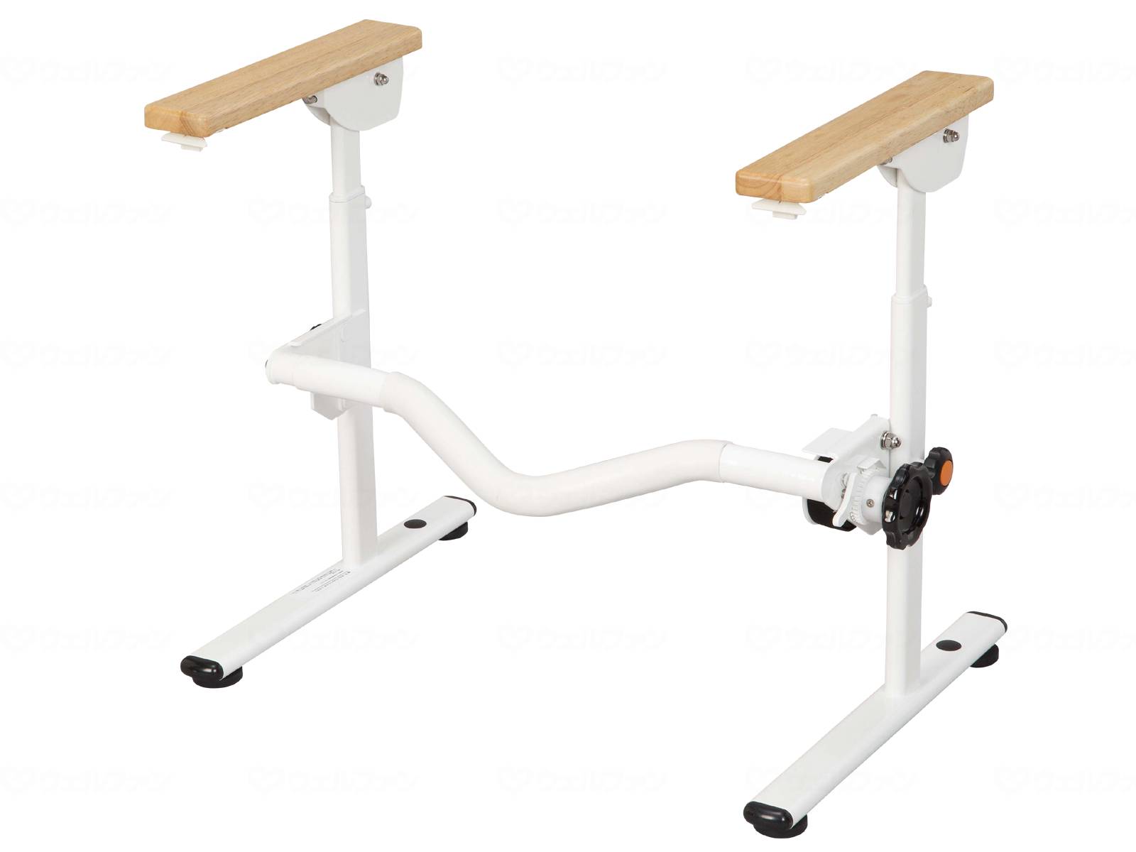 商品の仕様 ●サイズ／幅62〜72×奥行46×高さ56〜71（6段階）cm ●重さ／約7.4kg ●材質／ステンレス、天然木 ●最大使用者体重／100kg ●生産国／日本 商品の説明 ・便器の幅に合わせてフレームを調整できる手すりです。 ・...