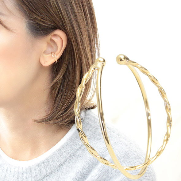 【主な仕様】 サイズ 　 　 [最大幅]縦×横約17.4mm×約16mm [デザイン幅]約5.0mm [重量]約0.5g 素材 　 　 ・K18イエローゴールド・K18ピンクゴールドサッと着けるだけでお洒落が完成♪ ゴールド イヤーカフ ピ...