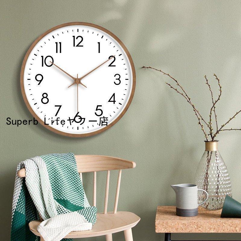 商品名：壁掛け時計秒針タイプ：静音スイープカバーの材質：木鏡の材質：ガラスの鏡面文字盤の材質：PVCカラー：写真通りサイズ：12インチ（30cm ）内容物：本体×1、単3乾電池（別売り）■飾るだけで知性、大人の上品さを 添え、お部屋の雰囲気...