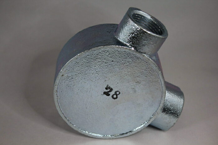 &nbsp;メーカー&nbsp;外山電気&nbsp;商品カテゴリ&nbsp;電設＞電設用部品・資材&nbsp;発送目安&nbsp;2日〜3日以内に発送予定（土日祝除）&nbsp;お支払方法&nbsp;銀行振込・クレジットカード&nbsp;送...