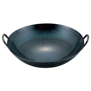 商品の仕様●内寸(mm)：45cm 深さ：130●重量:1900g●板厚/厚み：1.2●材質：鉄 ■● 数千回叩いて造るので、鉄の分子が細かくなり、材質が変化するので、熱の伝わりが良く、表面に細かい凸凹ができ、油の乗りがよく、焦げつきにくく...