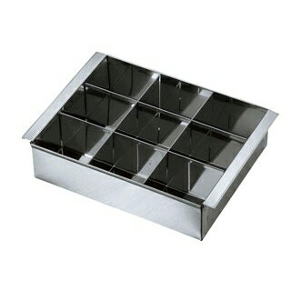 商品の仕様●内寸(mm)：150×135×H45 ●材質：18-0ステンレス※商品画像はイメージです。複数掲載写真も、商品は単品販売です。予めご了承下さい。※商品の外観写真は、製造時期により、実物とは細部が異なる場合がございます。予めご了承...