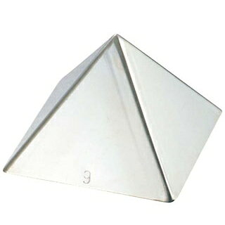 商品の仕様●内寸(mm)：40×40×H27 ●材質：18-10ステンレス ■● ピラミッド形のケーキを作るための型です。※商品画像はイメージです。複数掲載写真も、商品は単品販売です。予めご了承下さい。※商品の外観写真は、製造時期により、実...