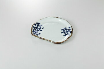 商品の仕様●紺からくさ 半月皿●21×18×2.5cm●1個※商品画像はイメージです。複数掲載写真も、商品は単品販売です。予めご了承下さい。※商品の外観写真は、製造時期により、実物とは細部が異なる場合がございます。予めご了承下さい。※色違い...