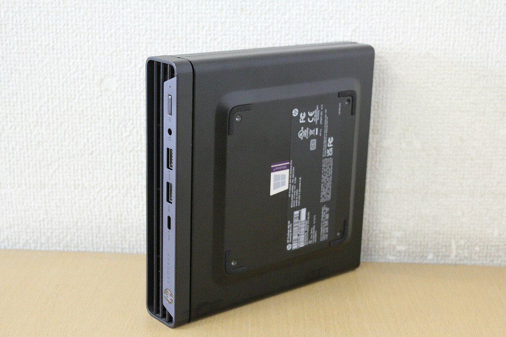 ・オススメポイント ・Windows11Pro 64Bit搭載！届いてすぐに使えますよ！！ リカバリ等は付属しませんがOSインストール&認証済みなので電源入れたらすぐに使えます！ ※パワーアップポイント※ ・m.2 SSD128G+500G...