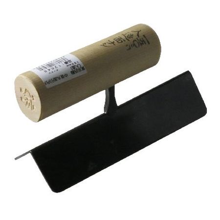 【商品説明】●出隅の仕上げ（面引き）作業に用いる鏝です。●全長 : 150mm　面無し●左官　モルタル　コンクリ　セメント　珪藻土　漆喰　しっくい4573305897010類似商品はこちら東京西勘 4573305897034 中首丸面3,0...