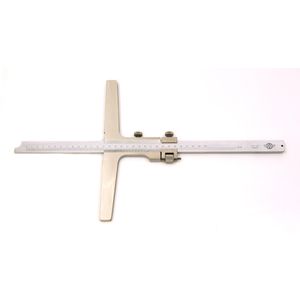 &nbsp; 中村製作所 &nbsp; 03-3775-1521 ●測定長：150mm●最小表示量：0.02mm●器差：±0.03mm●ベース長さ：200mm●全長：260mm●質量：370g●ベース長さが長く、大口径の穴の深さ測定に対応で...