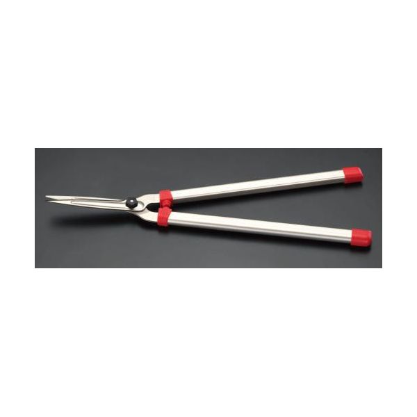 ●全長…650mm●刃長…150mm●重量…640g●アルミハンドル●マルクエンチ焼入●スチール特殊表面処理●刃先上向き角度タイプ●ダイヤルナットの調節により、好みの切れ味を保つことができます。類似商品はこちら エスコ EA650A-10 ...