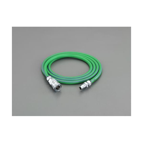 ●カプラー付●最高使用圧力…1.5MPa●内径×外径…8.5×12.5mm●全長…5m●使用温度範囲…-5〜60℃●最小曲半径…40mm●材質…ホース：特殊エラストマーカプラー：SUM24L●用途…塗装、吹き付けエアー工場内エアーツール用●...