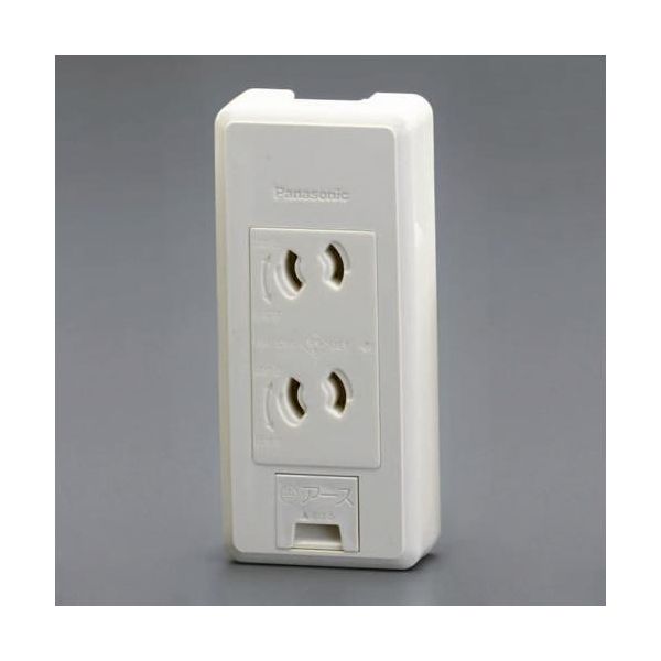 ●定格容量…15A 125V(フル端子)●差込口数…2個●サイズ…55(W)×23(D)×123(H)mm●露出アースターミナル付●2P抜け止め●速結端子●送りなし●適用電線…φ1.6mm、φ2mm類似商品はこちらエスコ EA940CG-1...