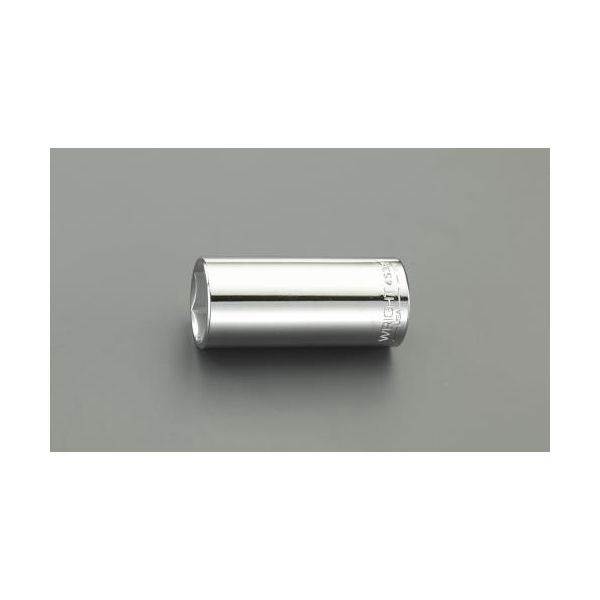 ●差込角…1/2”●グリップ力に優れた6ポイント仕様●対辺(インチ)…9/16●外径…20.6mm●全長…77.4mm類似商品はこちらエスコ EA618XB-202 1／2”sqx3,098円エスコ EA618XB-206 1／2”sqx3...