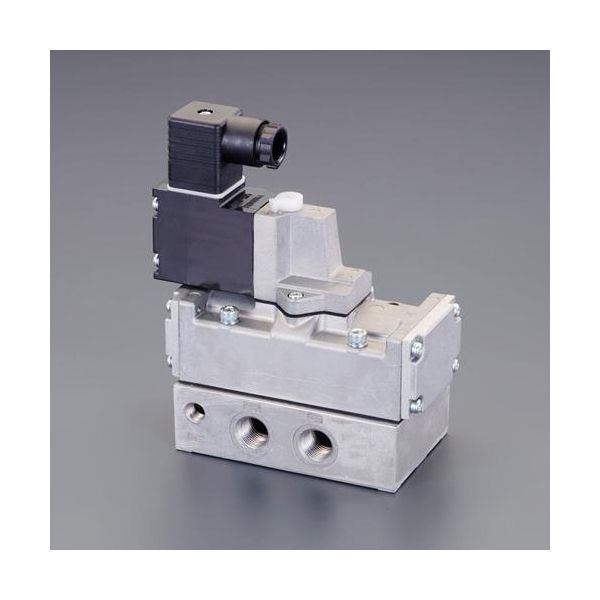 ●定格電圧…AC100V●使用流体…圧縮空気●最高使用圧力…1MPa●流体温度…5〜60℃●周囲温度…-10〜60℃(凍結なきこと)●耐圧力…1.5MPa●耐熱クラス…B(モールドコイル)●切替方向…5方向●接続口径…Rc1/4●弁の種類と...