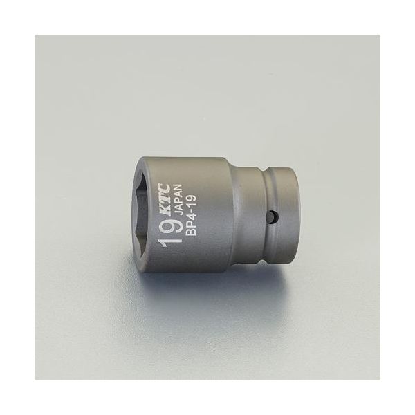 ●差込角…1/2”●対辺(mm)…13●ソケット部外径(d1；mm)…21.5●差し込み部外径(d2；mm)…25●深さ(mm)…9(最大深さ：18)●全長(L；mm)…36●AMBAC（アンバック）システム…独自のピン抜け防止機構で作業の...