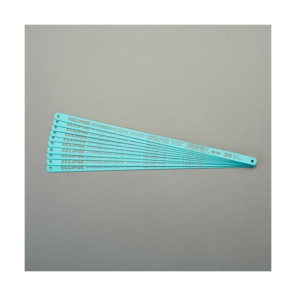 ●材質…HSS●刃長…300mm●山数…18●刃厚…0.63mm●入数…10枚●長寿命・耐摩耗性●刃先はハイス鋼、背部はバネ鋼のバイメタル構造●耐摩耗性に優れた長寿命モデル類似商品はこちらエスコ EA582EC-12 300mmx242,6...