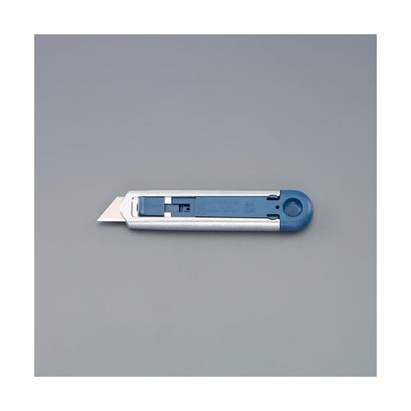 ●重量…84.5g●刃長…60mm●刃幅…19mm●刃厚…0.6mm●全長…143mm●材質…本体：アルミニウム　刃：ステンレス●無塗装ボディ●ステンレス刃で錆びにくく、刃の交換も簡単です。●21mmまでの深さまで切れます。●アルミボディで...