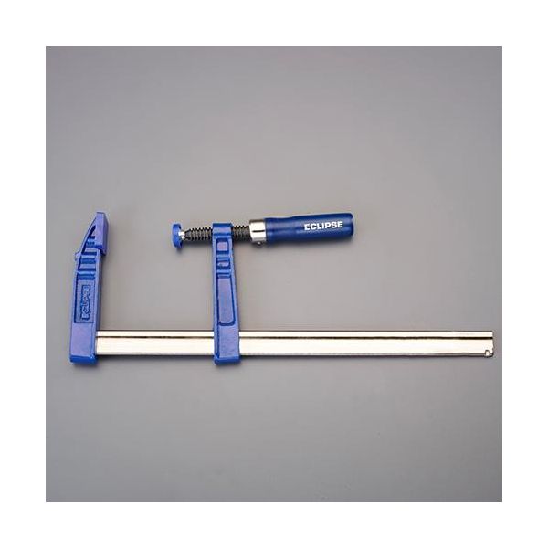 ●口の開き(mm)…250●口の深さ(mm)…120●締付能力(kgf)…300●中型から大型の木材加工に●DIN5117規格に準拠●耐食性ニッケルメッキバーの鋸歯状の溝が使用中の滑りを防ぎます。類似商品はこちらエスコ EA526AJ-15...
