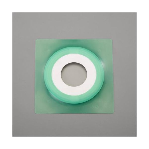 ●サイズ…255×255×1mm●材質…ポリエチレン+熱可塑性エラストマー●用途…換気口●適応パイプ外径…152〜166mm●穴径(mm)…φ150●パイプに差し込んで左右・上部を防水テープで止めるだけで伸縮性の高い軟質樹脂がしっかりパイプ...