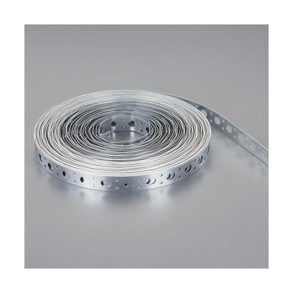 ●バンドサイズ(幅×厚)…24×0.8mm●全長(m)…30●引張強度…0.4kN●穴サイズ…φ10×14mm●材質…溶融亜鉛メッキ鋼板●スパイラルダクト管など軽量物用の万能支持金具。●必要な長さに応じ、切ってお使いいただくことができます。...