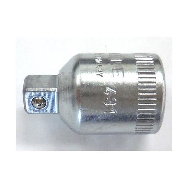 ●メス…3/8”●オス…1/4”●全長…28mm●ソケット部外径…17.2●重量…26g●1/4”DRのソケット等を3/8”DRラチェット等に装着する際に使用する高品質なHPQシリーズのアダプター。●側面ローレット加工類似商品はこちらエスコ...