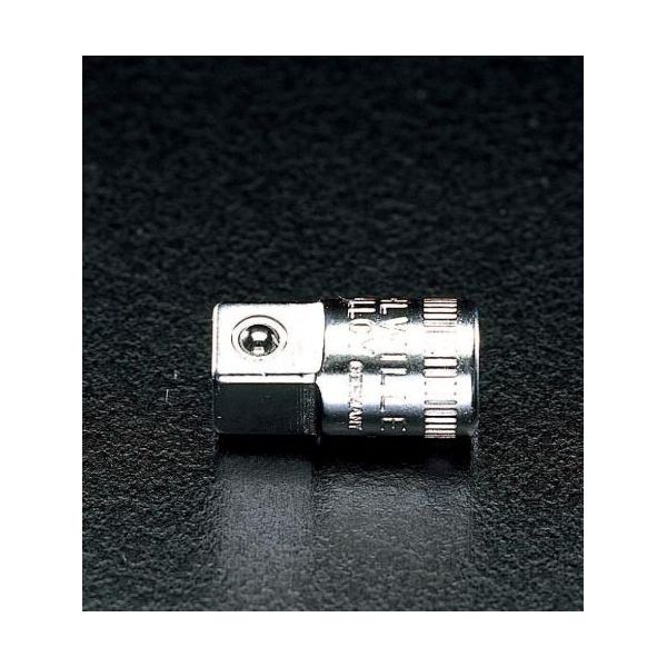 ●メス…3/8”●オス…1/2”●全長…31mm●ソケット部外径…17.2mm●重量…36g●側面ローレット加工●1/2”DRのソケット等を3/8”DRラチェット等に装着する際に使用する高品質なHPQシリーズのアダプター。類似商品はこちらエ...