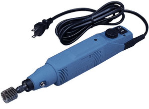 定格電源 AC100V 50/60Hz消費電力 50W定格使用時間 15分回転数 8000〜20000rpm(無段階式)外形寸法 42(W)×44(H)×265(L)mm重量 490g付属部品 C-711フラップホイール×249627721...