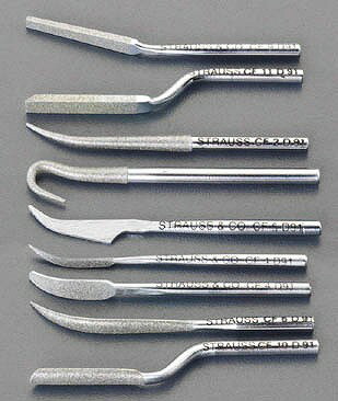 ●全長…55mm●軸径…3mm●ハンドル…EA826VM-0（別売）●形状…三角(1.9×15mm)●粒度…＃140類似商品はこちらエスコ EA826VR-54 ＃140 丸 ダ3,174円エスコ EA826VR-58 ＃140 腹丸 3,...