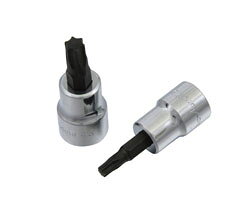 &nbsp; ITEM No. サイズ D(mm) ビットの長さ 全長(mm) 重量(g) 価格（） JANコード 133SA10 T10 17.0 21 47 30 681681 133SA15 T15 17.0 21 47 31 681...