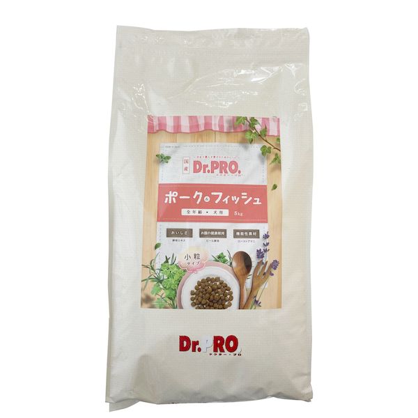 【商品説明】●日本で暮らす愛犬のために開発された、ポーク＆フィッシュベースの国産プレミアムドッグフードです。●ポークとフィッシュを主原料にすることでアレルギーにも配慮。●原材料：乾燥ポーク粉、コーン、グルテンミール、甘藷粉末、大豆、動物性油...