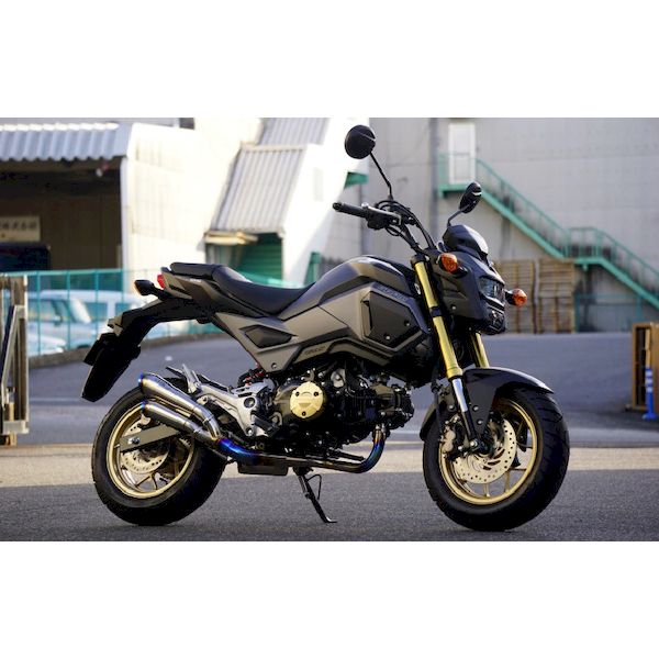 【商品説明】●仕様：・チタンエキパイ：φ35.0・チタンテール：φ50.8・チタンツインメガホンサイレンサー：L250mm・音量：88db(近接)/81db(加速)●政府認証マフラー（対応型式：2BJ-JC75）・純正ステップ/OVER製ス...
