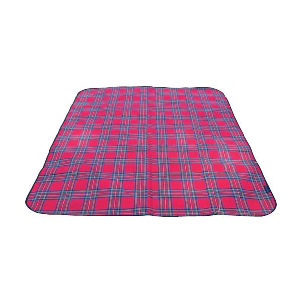 【商品説明】【特長】●一般のピクニックシートよりしなやかでやや重さもあるため、少しの風でもめくれにくい製品です。●裏面の防水機能で多少の水気はシート表面にしみにくくなっています。【用途】【仕様】●色：レッド●幅(m)：1.44●長さ(m)：...