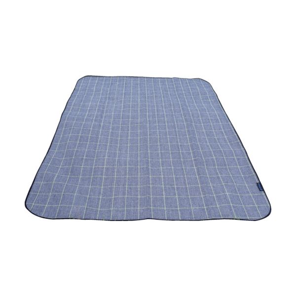 【商品説明】【特長】●一般のピクニックシートよりしなやかでやや重みもあるため、少しの風でもめくれにくい製品です。●裏面の防水機能で多少の水気はシート表面にしみにくくなっています。【用途】【仕様】●色：グレー●幅(m)：1.44●長さ(m)：...