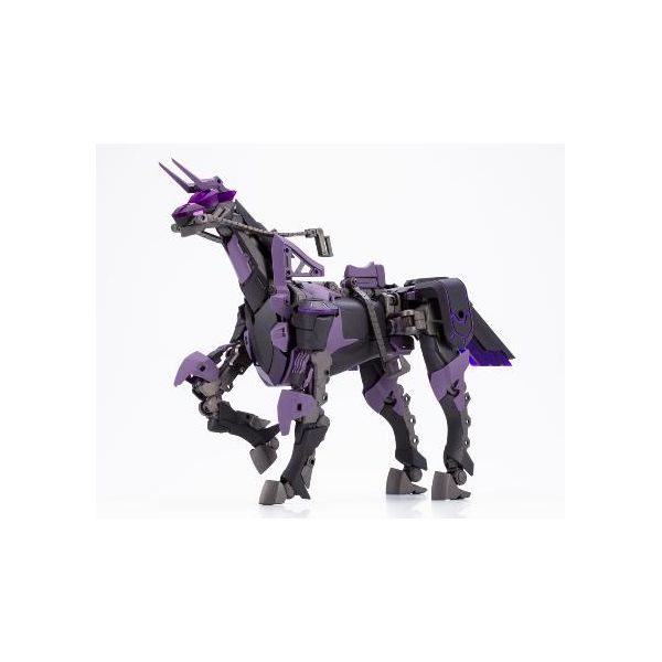 【商品説明】伝説の黒い二角獣がギガンティックで蘇る！！ギガンティックアームズ07 ルシファーズウイングのユニコーン型が、一部新規パーツの追加と成型色を変更して「バイコーン」として単独リリースされます！商品仕様■伝説の獣「バイコーン」を象徴す...