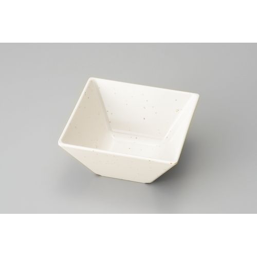 【商品説明】●シンプルで合わせやすい角型の小鉢です●スタッキングが良く、お料理やデザートをおしゃれに演出します●お通しや小さな一品としても便利です類似商品はこちら4976391127830 エンテック SP−517円497639112782...