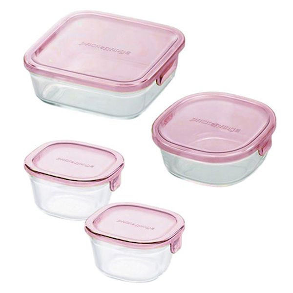 【商品説明】パック&レンジ 角型4点セット ピンク○お料理好きの、あの人に贈りたい。○使いやすくて便利なギフトセット。満水容量200ml(幅9.3×奥行9.2×高さ5.4cm)×2個満水容量450ml(幅13×奥行12.8×高さ5.5cm)...