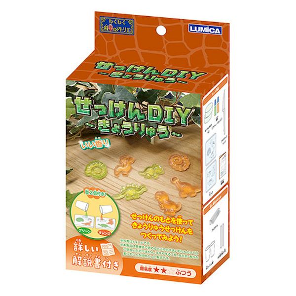 【商品説明】恐竜のせっけんをつくるいい香りのする恐竜型のせっけんをつくるキット。●内容物 : せっけんのもと×2、色水×2(グリーン、オレンジ)、型×2、プラスチックナイフ×1、説明書●保証期間 : 初期不良対応●生産国 : 台湾※本品は手...