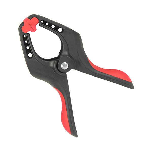 【用途】DIY等での仮止めや固定。【機能・特徴】ソフト樹脂のグリップ採用で手にやさしく、すべりにくいです。【仕様】●口の開き：50mm。●全長：157mm。●本体：ナイロン製。●ハンドル：TPR樹脂。●はさみ部：PE樹脂。【注意事項ほか】ク...
