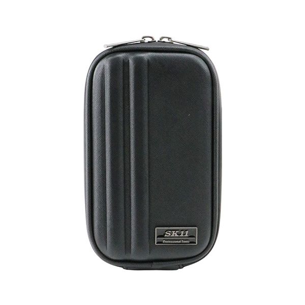 【商品説明】携帯用品をスマートに収納できます。【用途】携帯用品の収納。【機能・特長】衝撃にも強くスマートフォンなどの収納に最適です。EVA成型素材で型崩れしにくいです。止水ファスナーで簡易防水、ほこりなどの侵入を防ぎます。カラビナ付きです。...